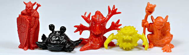 Little Weirdos: Mini figures and other monster toys: Halloween Coffin ...