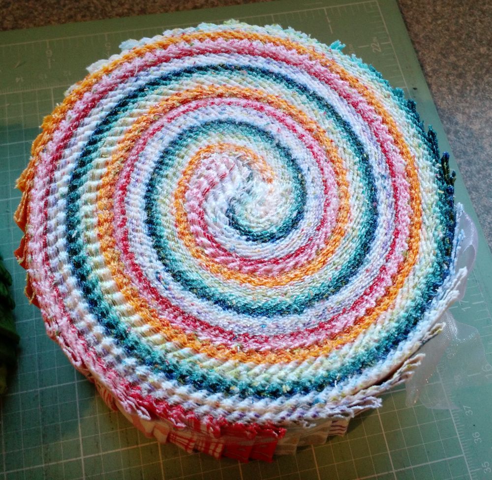 Kat & Cat Quilts: Annual String Fling + Giveaway!!