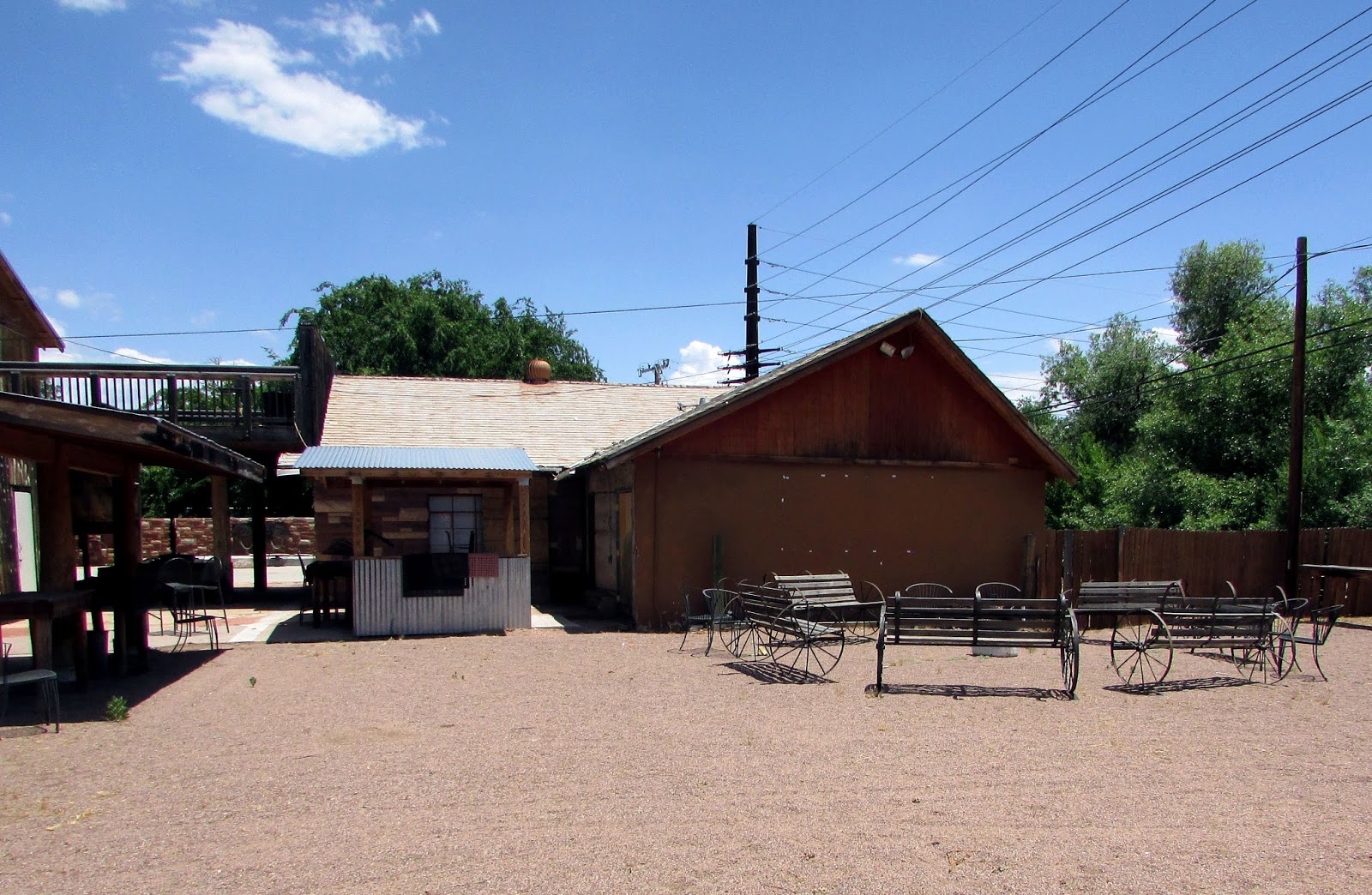 Payson: Oxbow Inn & Saloon
