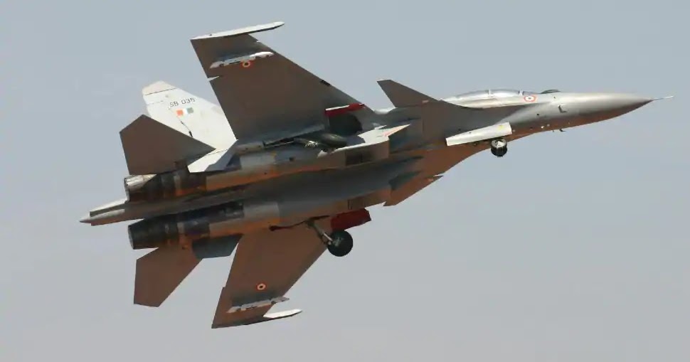 desarrollo defensa y tecnologia belica: Sukhoi Su-30MKIs, Rafale, LCA ...