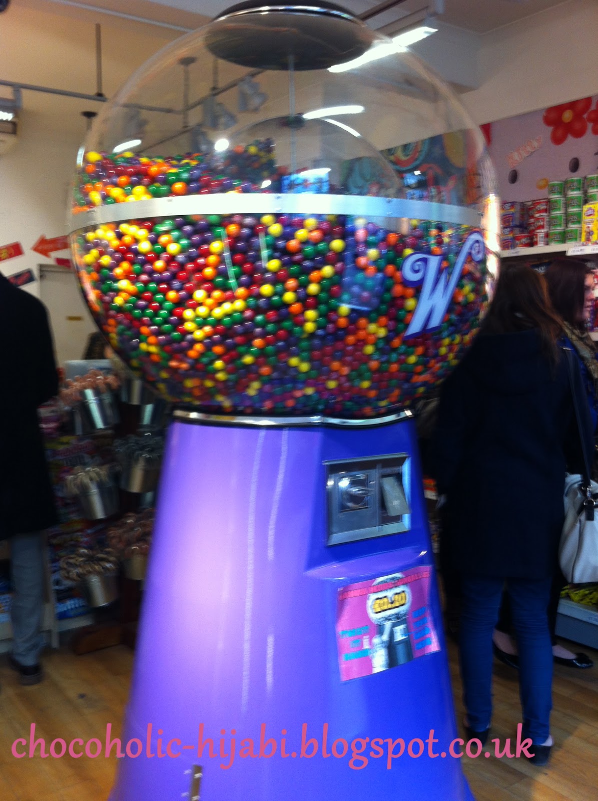 Cybercandy - Saving the World from Dull Candy [haul] | Chocoholic Hijabi