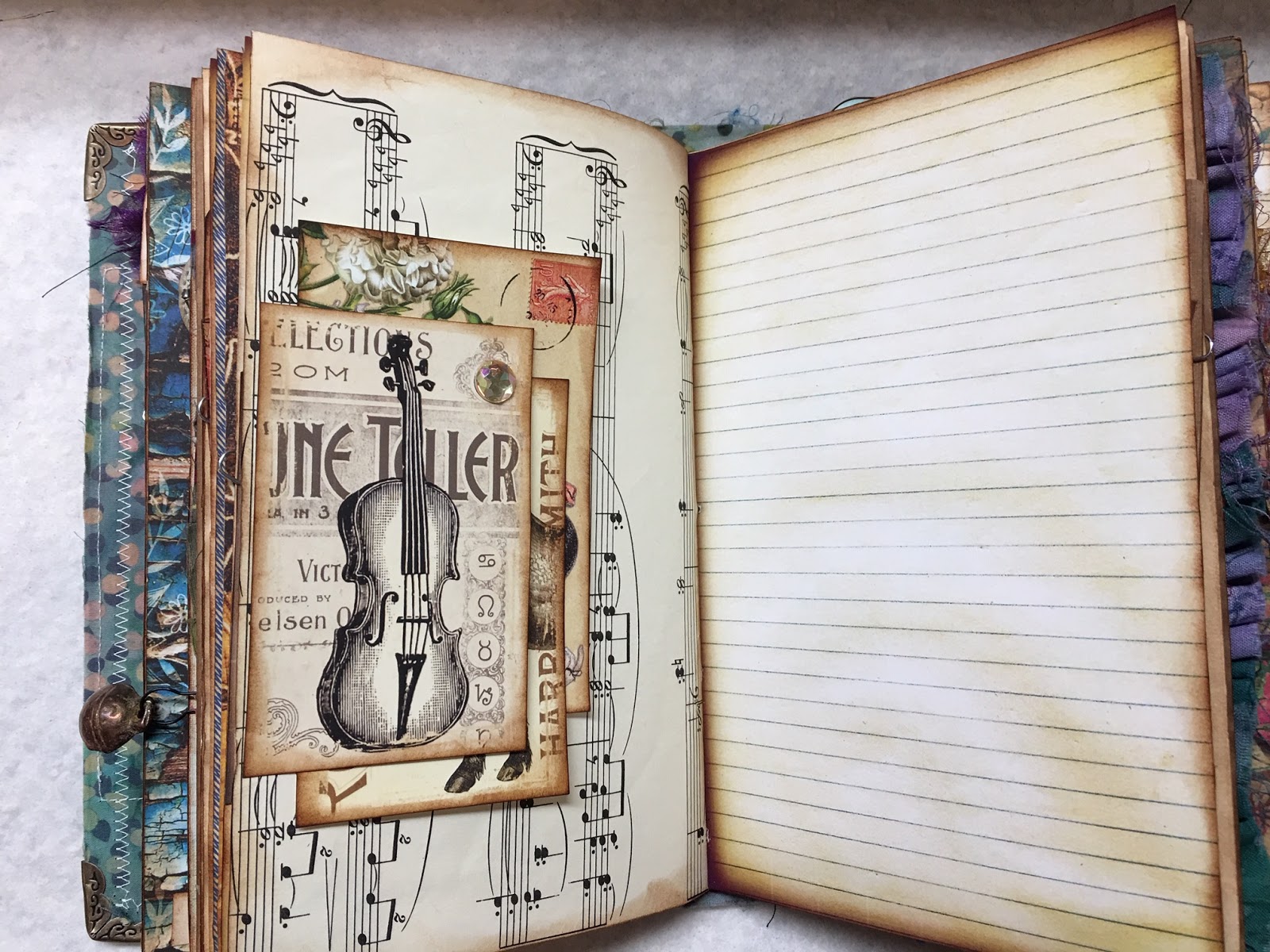 Bountiful Heirlooms: Boho Junk Journal Flip Through