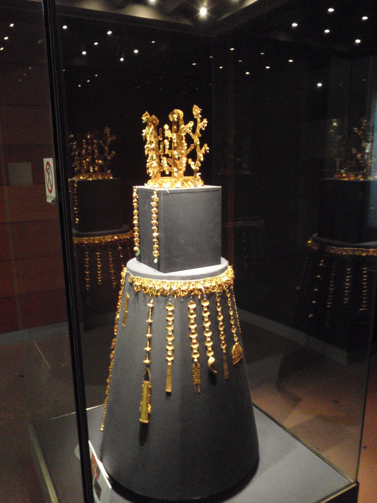 Let's ROK and Roll: North South States Period: Unified Silla (668 - 892)