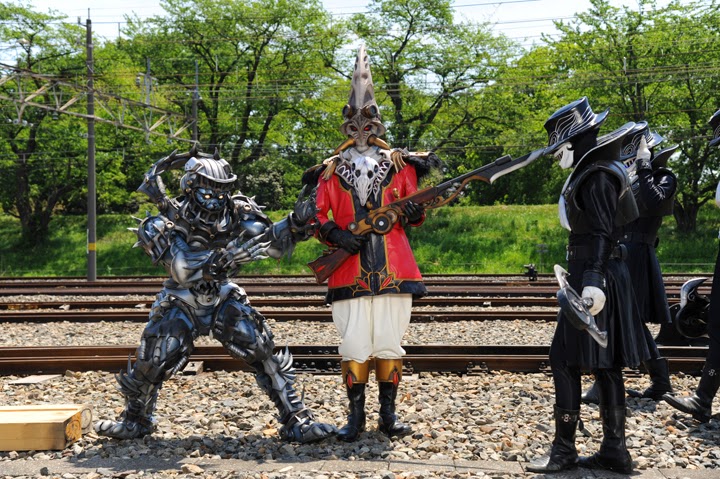 Ressha Sentai ToQGer the Movie: Galaxy Line SOS Updates: The Safari ...