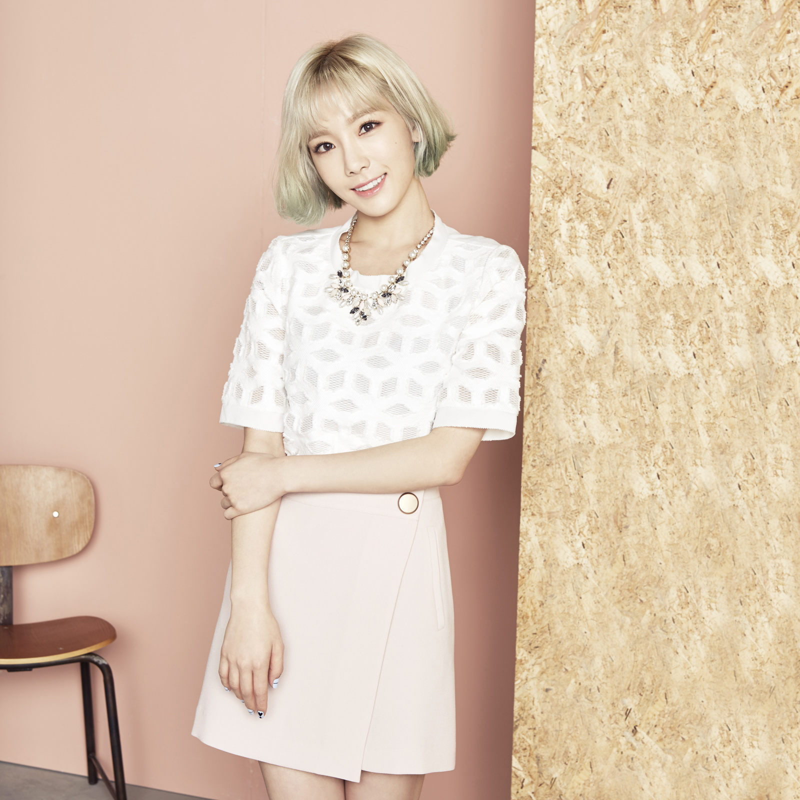 TaeTiseo brings Spring through their latest pictures from 'MIXXO ...