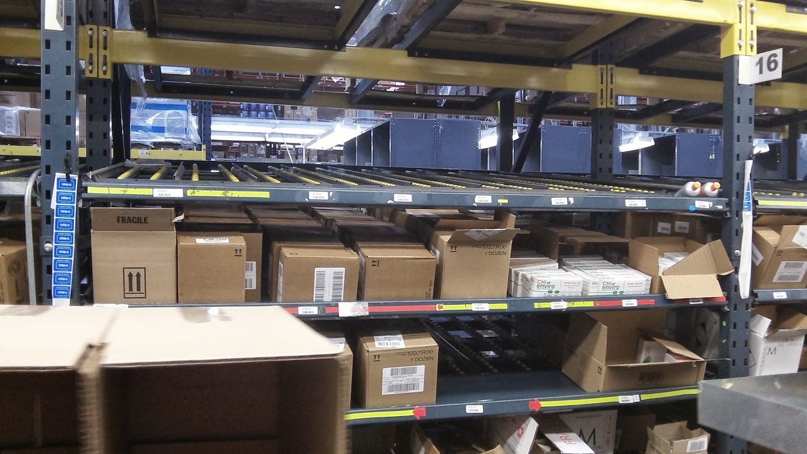 Speedrack Midwest: Unarco T-Bolt Carton Flow & Pallet Flow System
