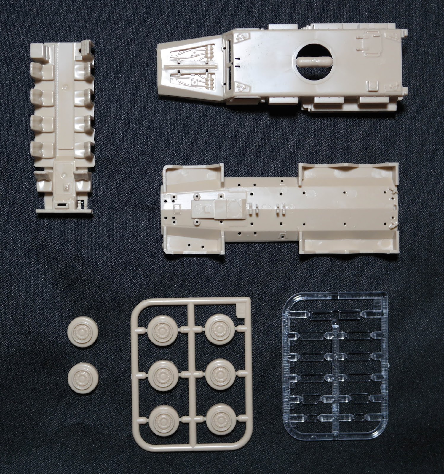 1/72 Multiverse: Cougar 6x6 MRAP