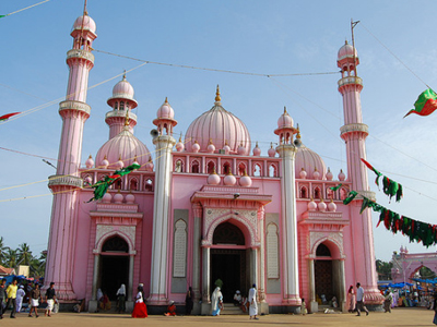 Keralatheeram.com: Beema Palli (Mosque)