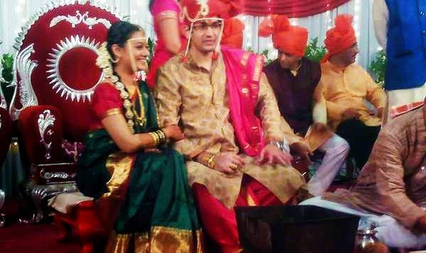 Spruha Joshi’s real life Lagnachee Gosht!