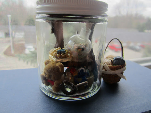 Shades Of Tangerine: The Jar Project