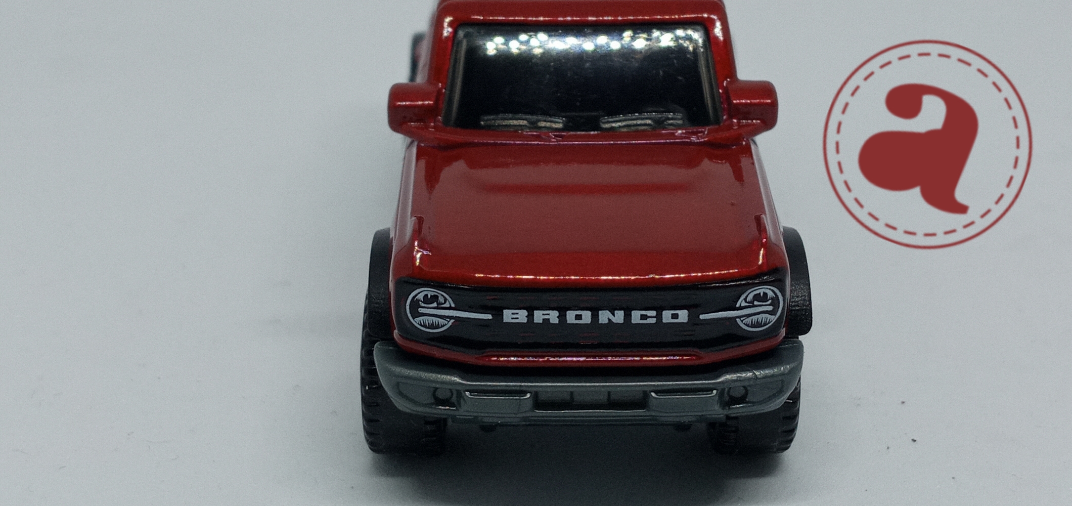 REVIEW DIECAST MATCHBOX 2021 FORD BRONCO - adipraa.com