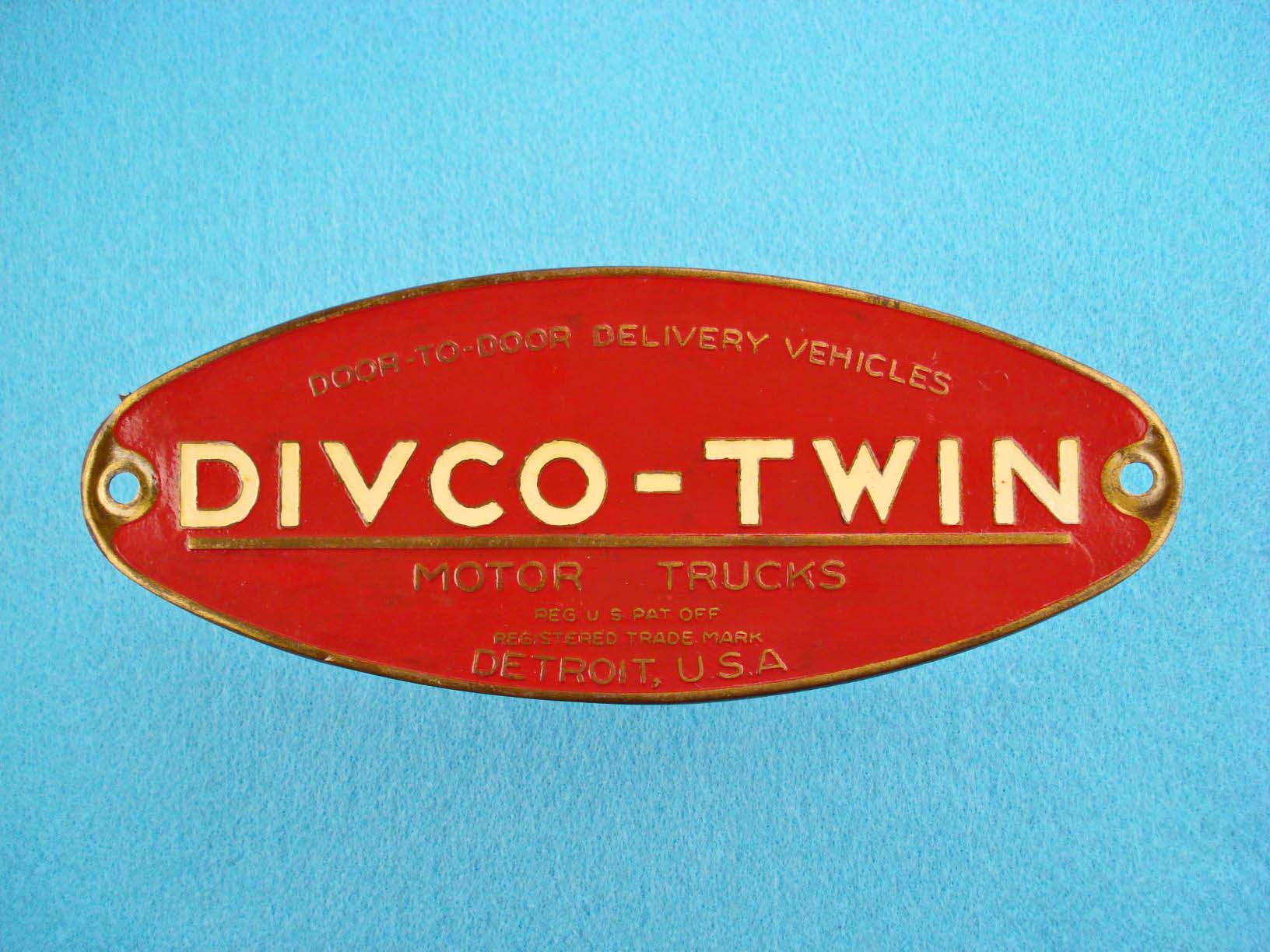 American Auto Emblems: DIVCO