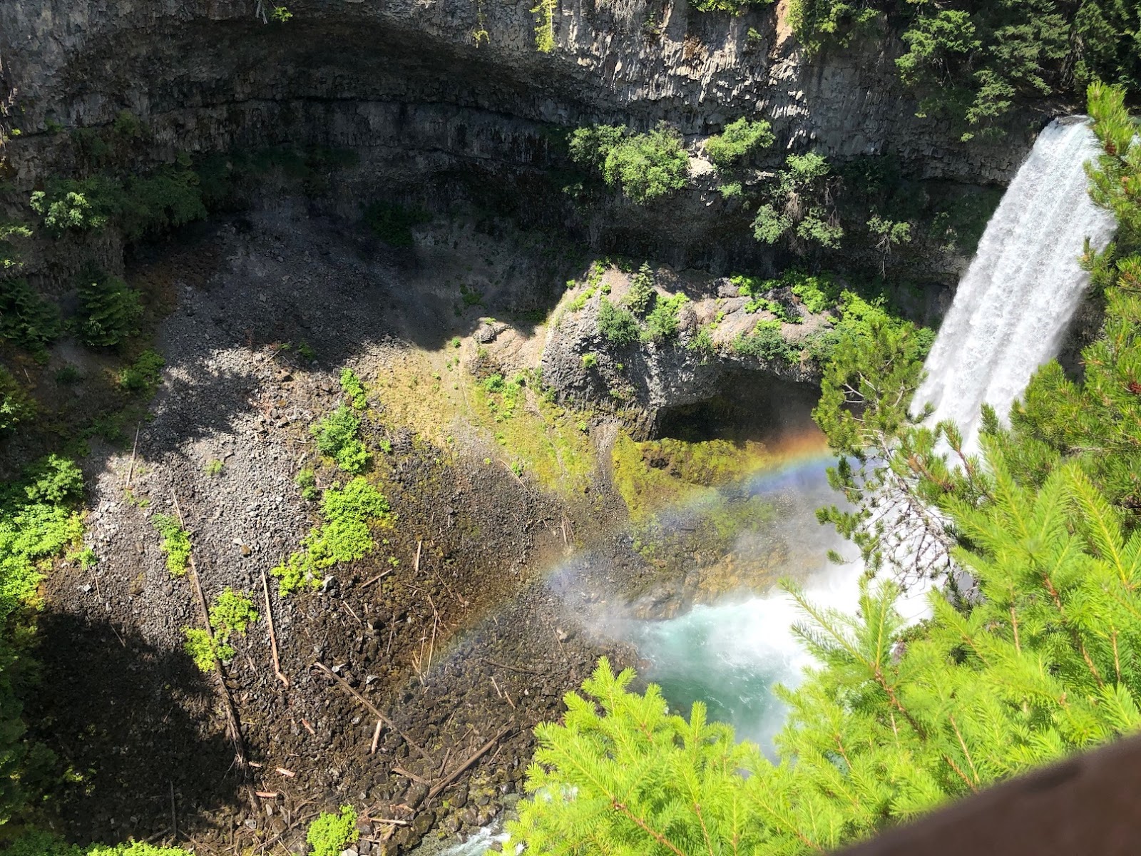 Brandywine waterfall on the way to whistler