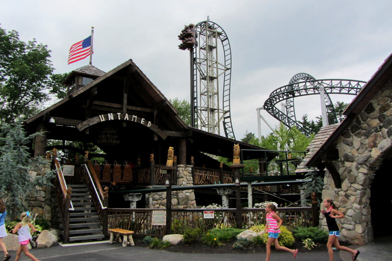 NewsPlusNotes: Road Trip! Canobie Lake Park