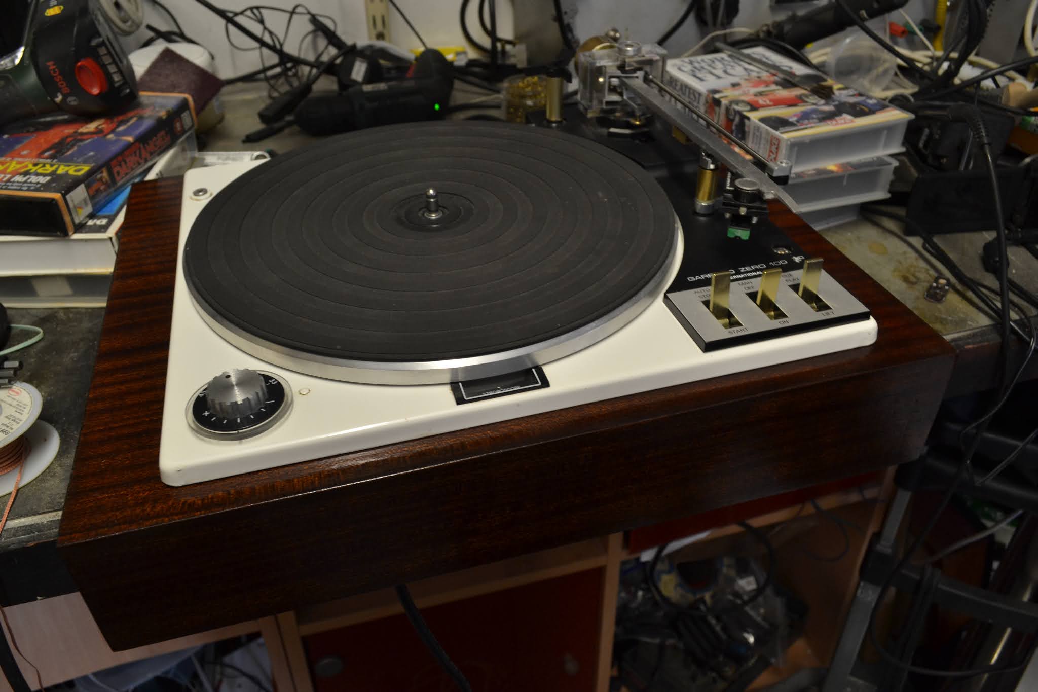 Doz' Blog: Garrard Zero 100 Plinth cosmetics.