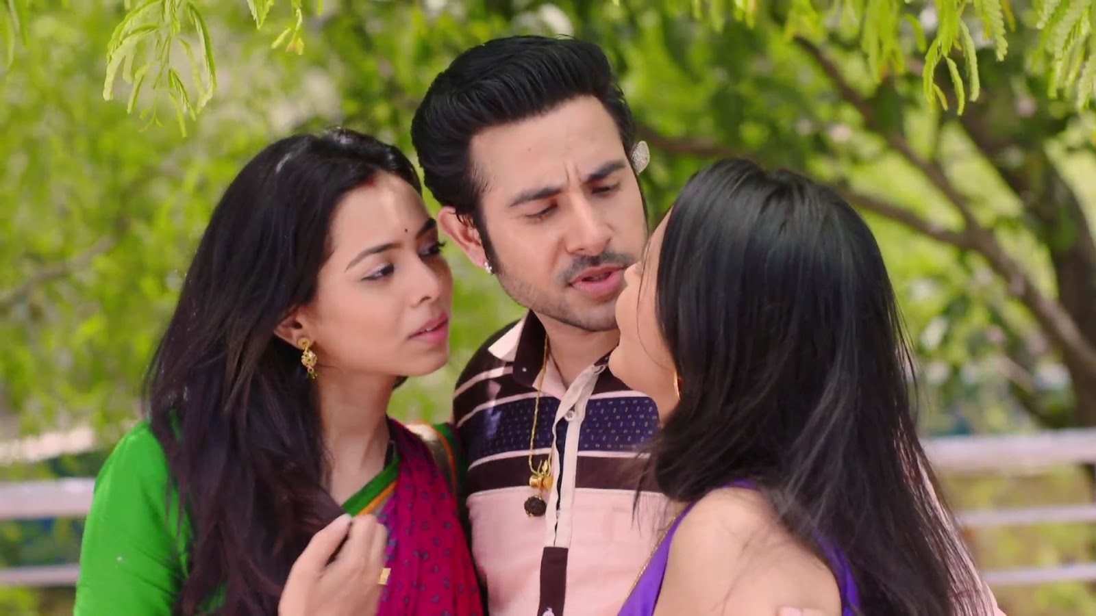 savadhan india episode 2142 - Tv Actress Navel