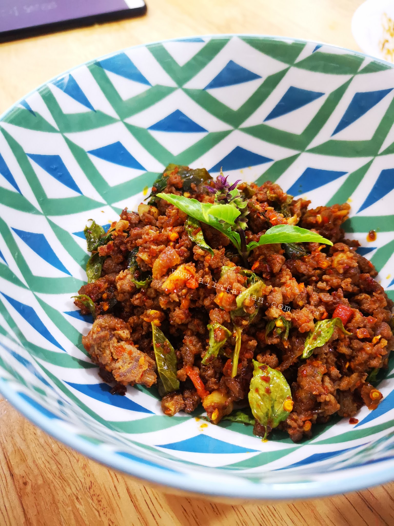 Recipe : Spicy Beef Padkrapao | ALIA FARHAN
