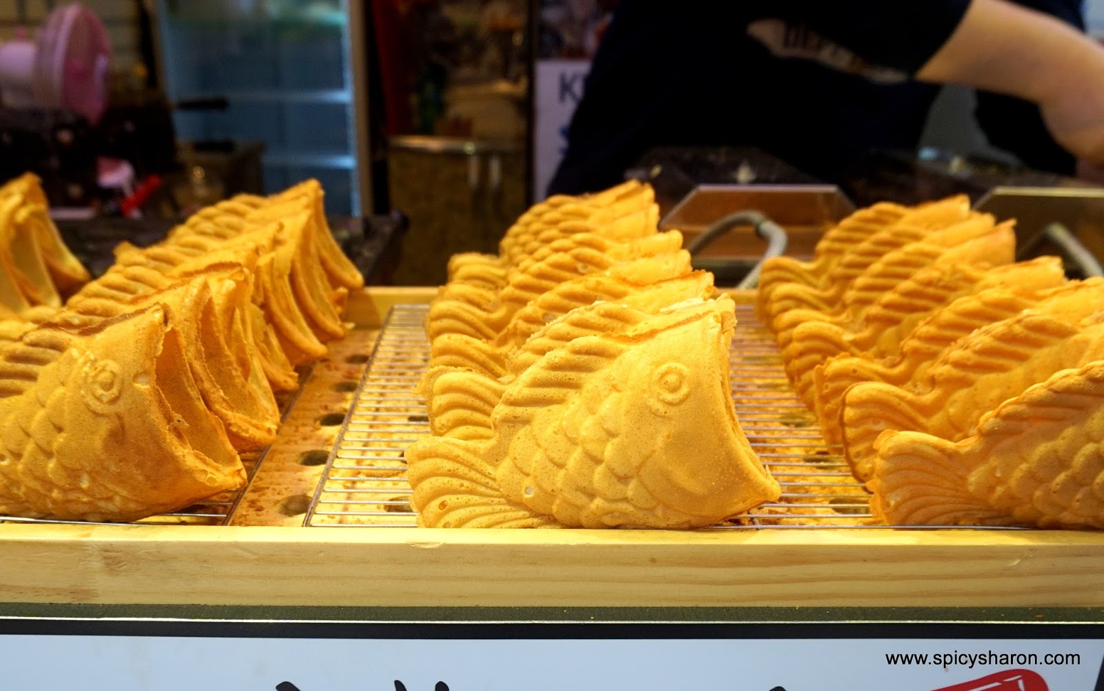 Korea Travelogue: Guide to Hongdae & Surrounding Attractions. - Spicy ...