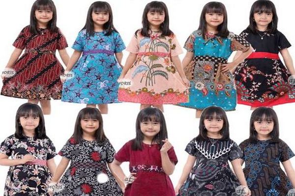 Panduan Memilih Baju Batik Anak Perempuan - adhiantirina