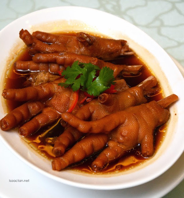 Pagkain ng Adidas (Paa ng Manok), May Magandang Benepisyo sa Katawan Pagkain ng Adidas (Paa ng Manok), May Magandang Benepisyo sa Katawan