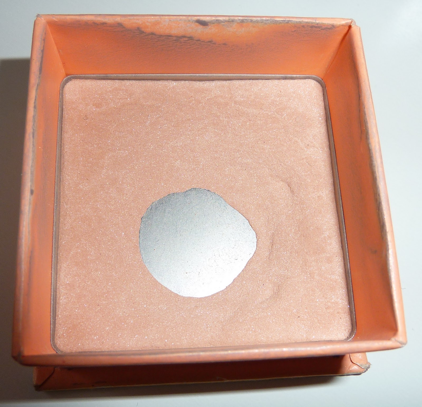 Click and Make-Up Beauty Blog: Benefit Georgia & Dandelion & A Dupe