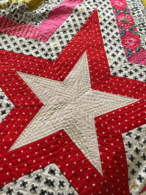 Weekend Textiles ⭑: ★ Star Storm Quilt ★