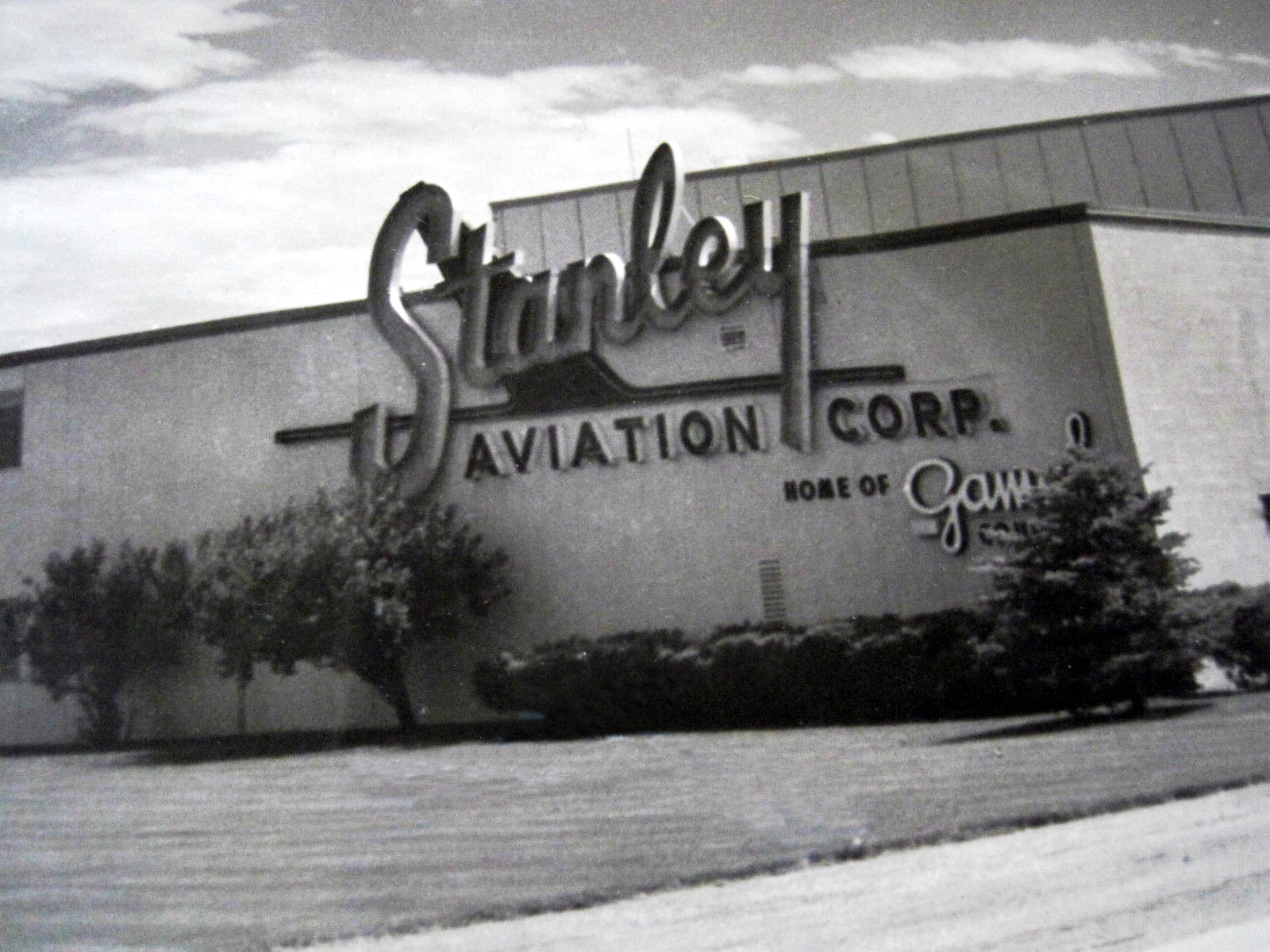 Colfax Avenue: Colfax Avenue Walk of Fame: Robert Stanley
