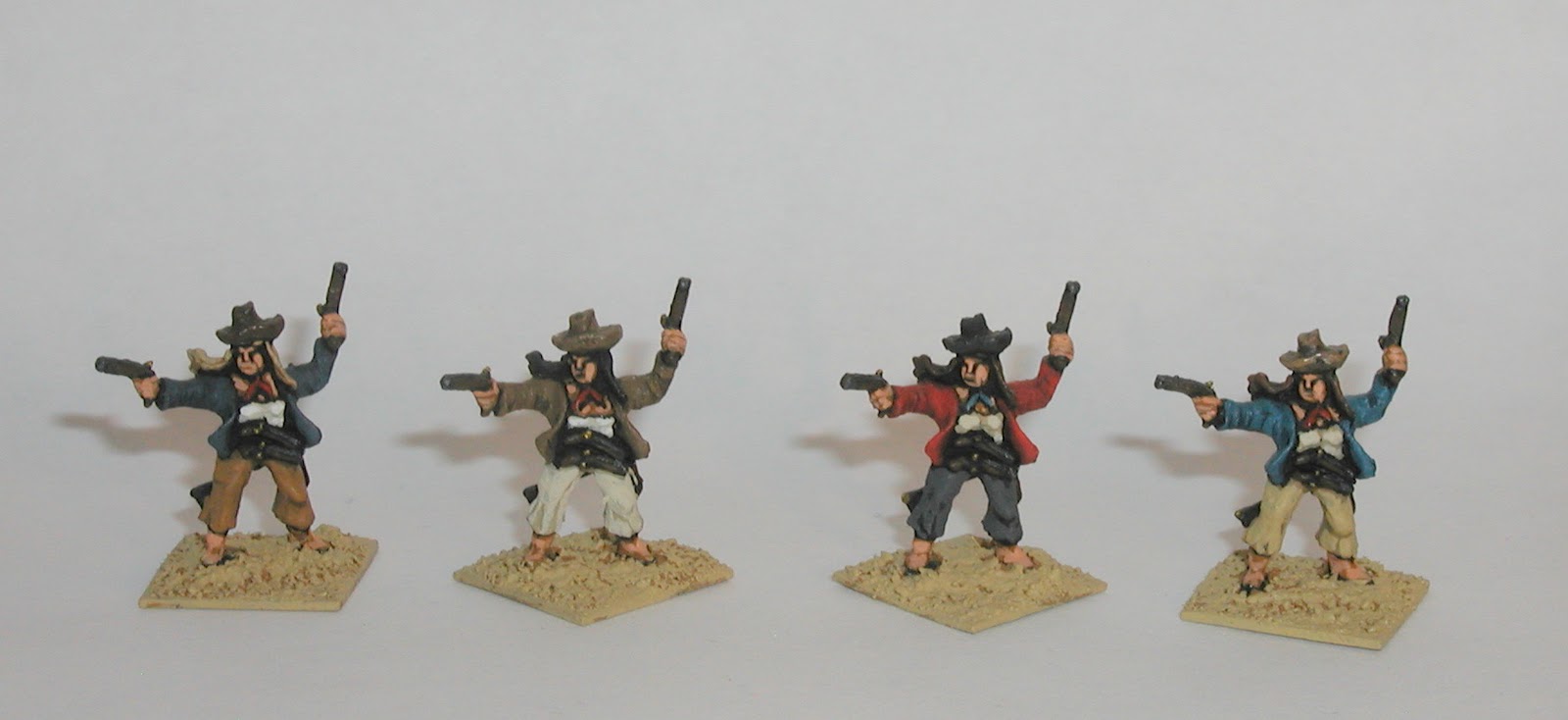 One of My Men Became Restless: 15mm Minifigs Pirates Part 1