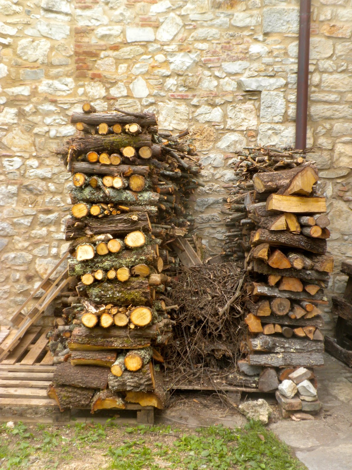 From a Tuscan Hillside: The Perfect Woodstack