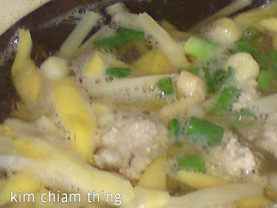 Cooking Pleasure: Dried Lilybud Soup