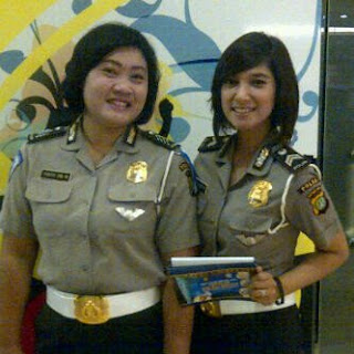 Fokus Berita Terbaru Dan Terkini: Foto Polwan Cantik Briptu Eka Frestya