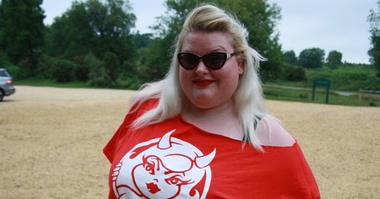 I'm Curvy As Hell And Get A Lot Of Looks - Mookie's Life