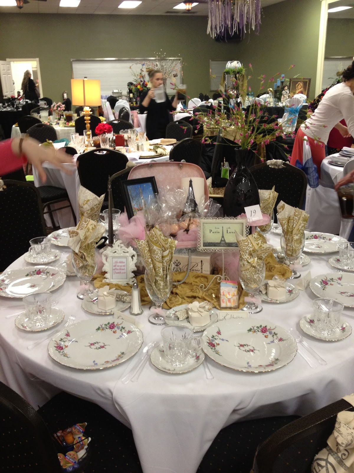 Heartstrings Ladies Ministry: "Confetti" Ladies Spring Banquet 2014