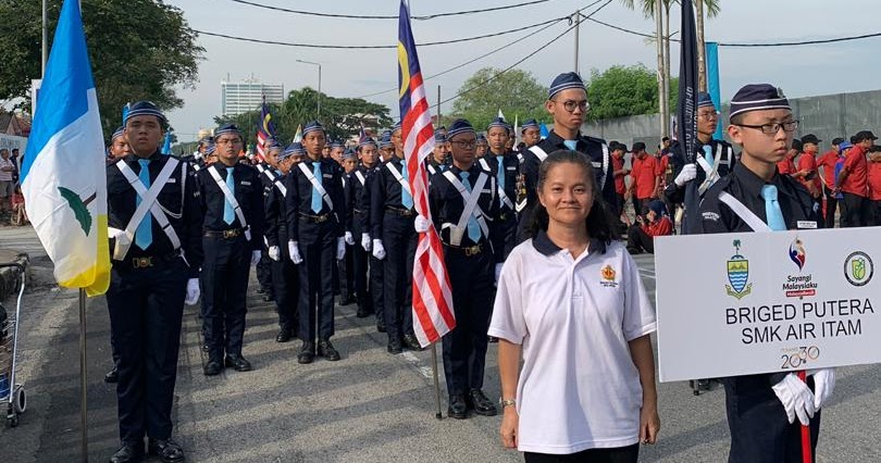 Sekolah Menengah Kebangsaan Air Itam (SMART) : Perbarisan Briged Putera ...