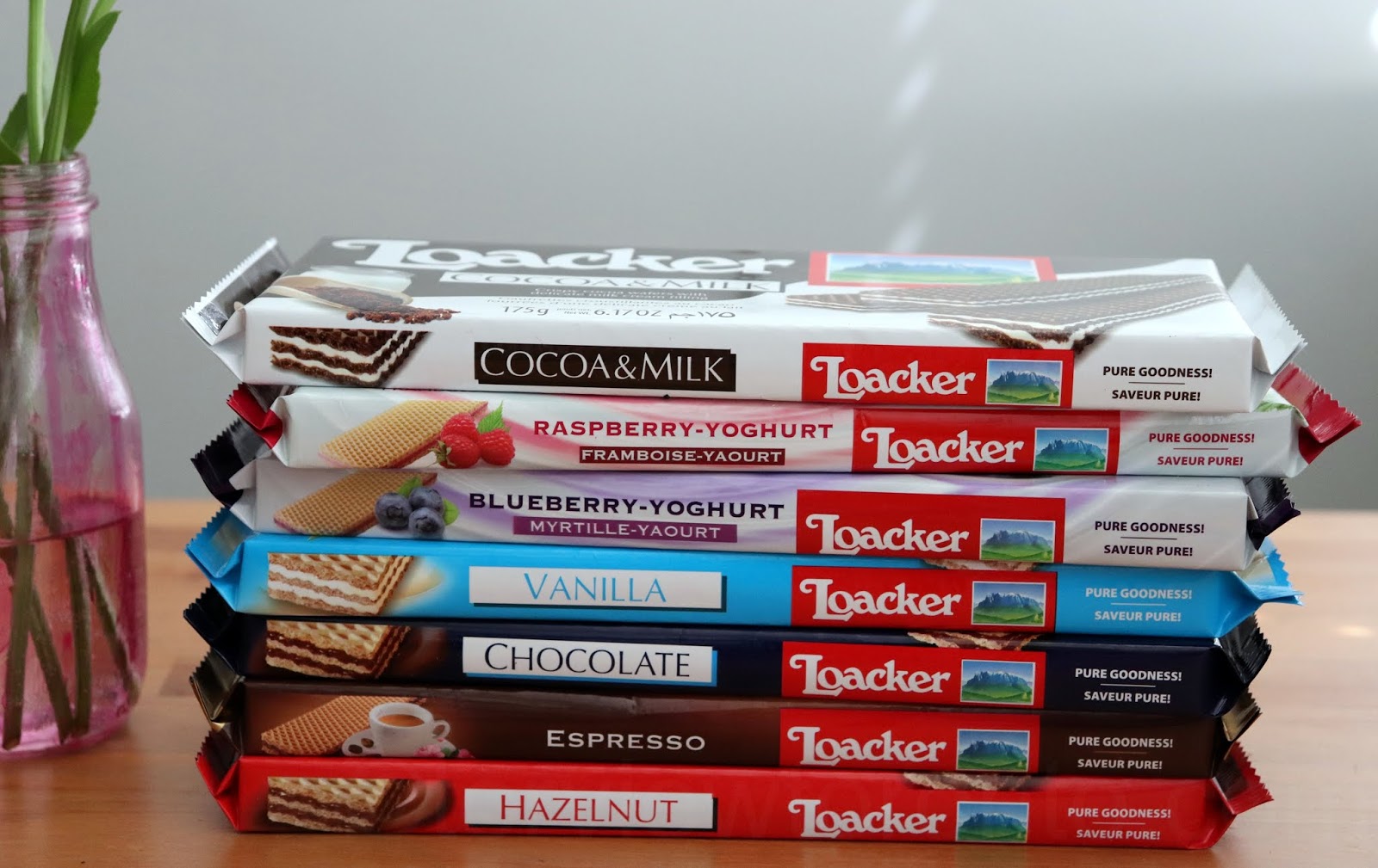 Torviewtoronto: Nanaimo Bars with Loacker Chocolate wafers