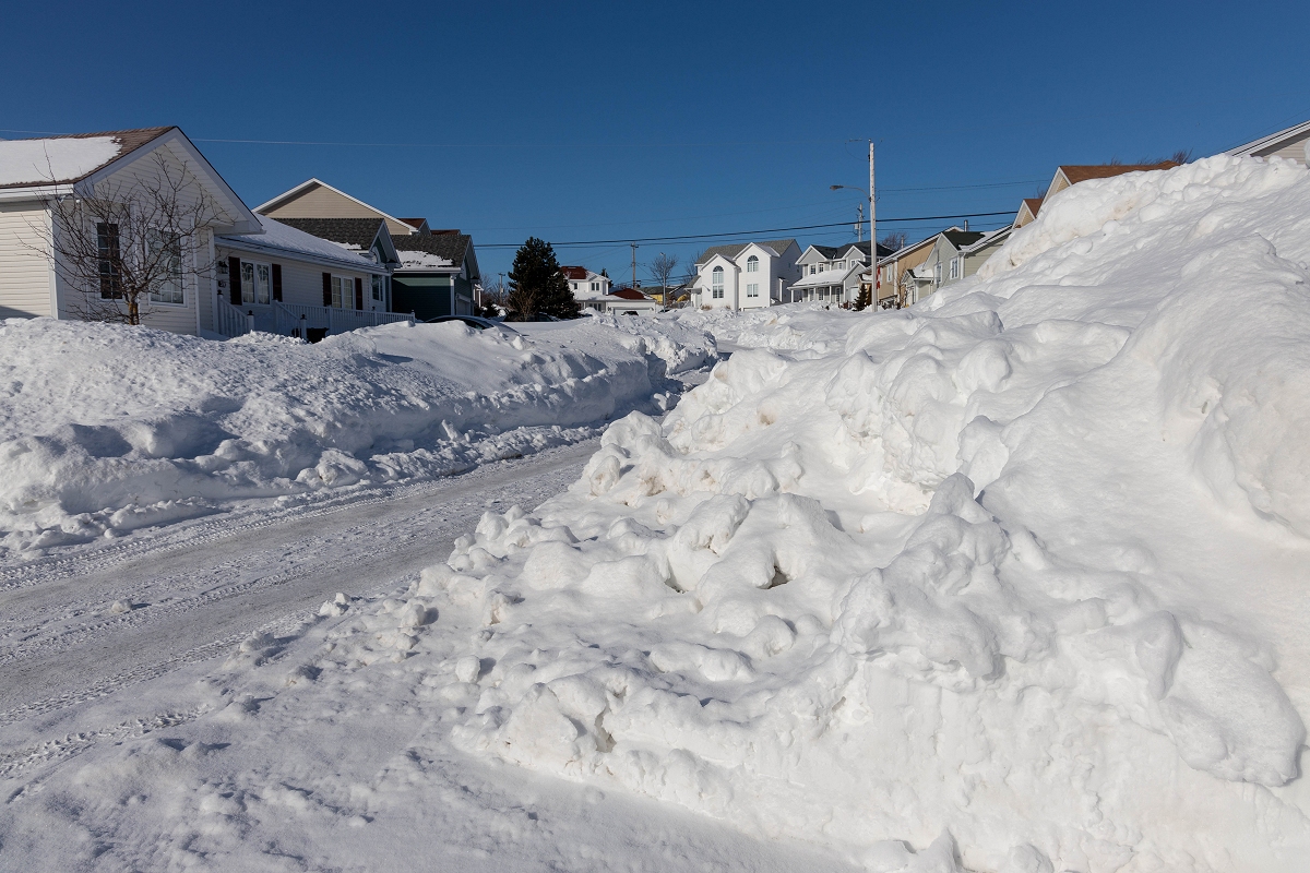 Bitstop: Snow Covered Streets