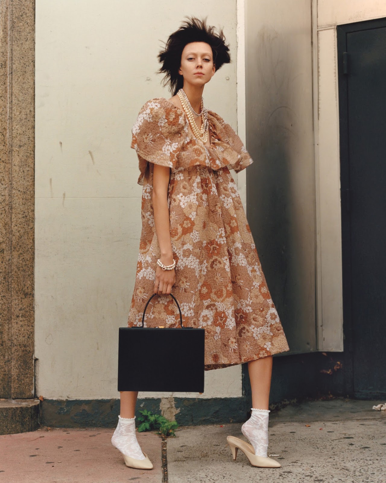 Julia Nobis, Lexi Boling, Amber Valletta, Karen Elson & Natalie ...