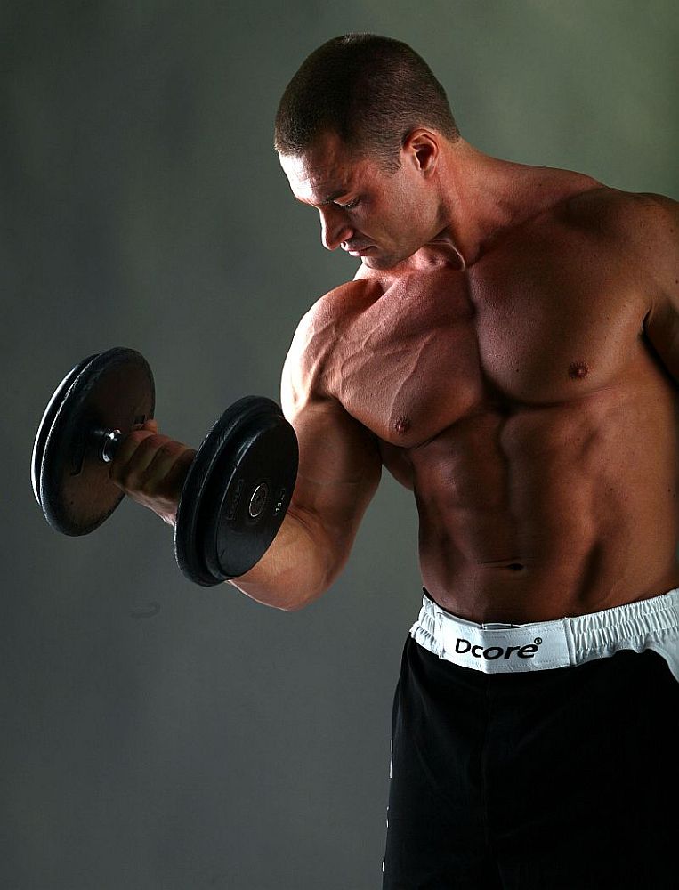 Bodyspace Junction: Younes Laroussi 01