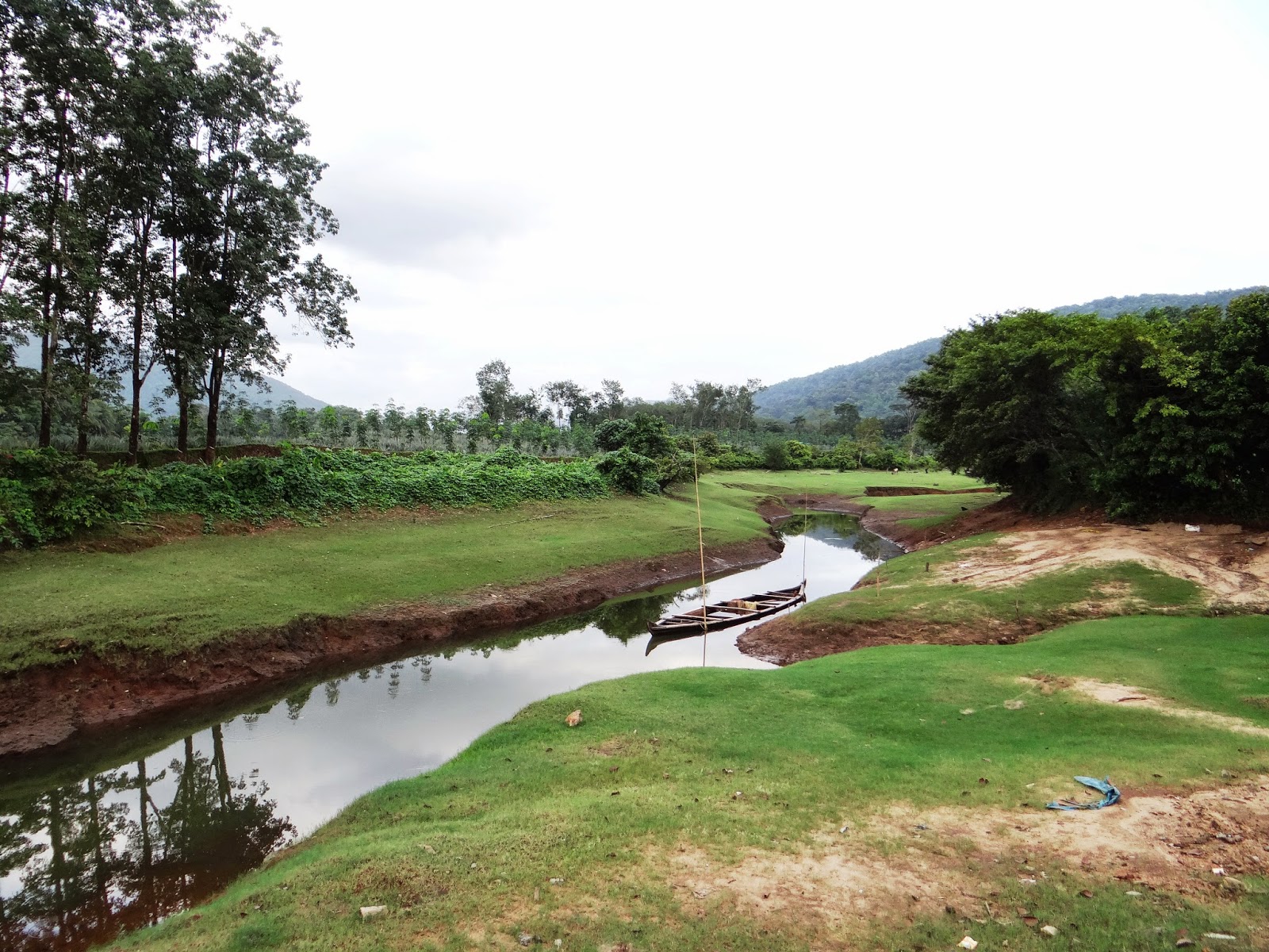 lens of mind: Thattekkadu Kerala