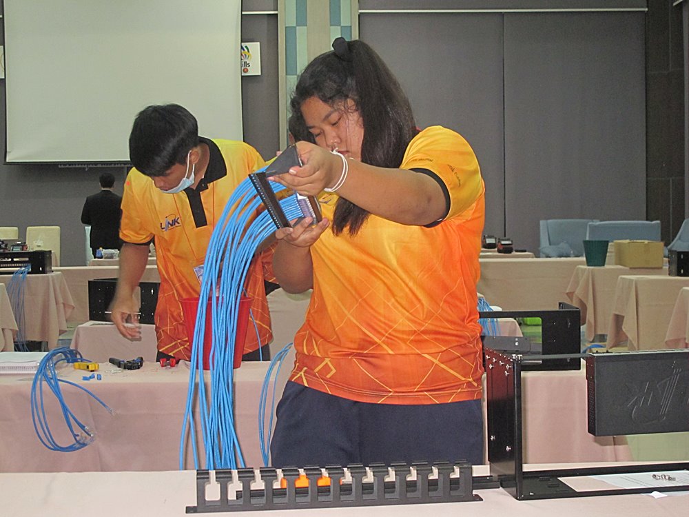 อินเตอร์ลิ้งค์ ผนึกกำลังภาครัฐ จัดแข่งขันทักษะฝีมือสายสัญญาณ ปี 8ชิง ...