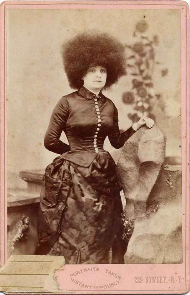 The Most Beautiful Women in the World: Vintage Portraits of Circassian ...