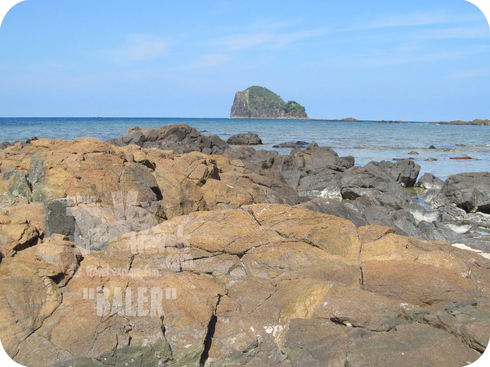 Diguisit Beach and Islets in Baler, Aurora - Travex Travels - Travel ...
