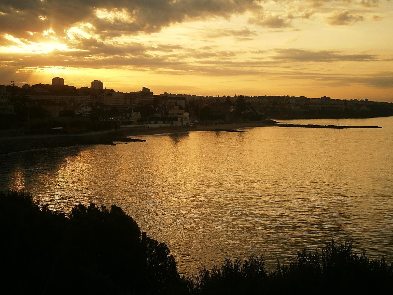"Sua Maldade"...: Monte-Estoril - nascer do dia...