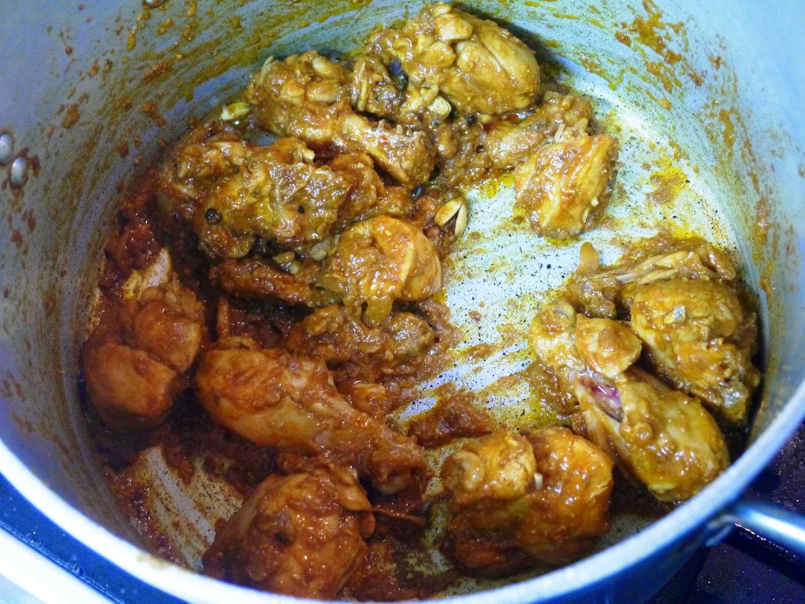 This Muslim Girl Bakes: Chicken and Potato Shorba