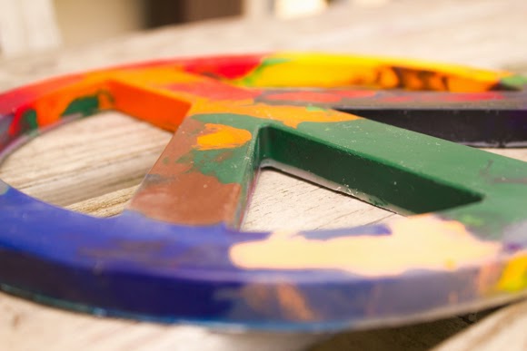 Craft Knife: A Giant Crayon Peace Sign for YOUR House