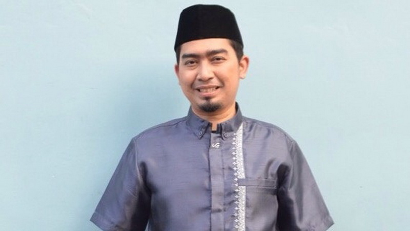 Kumpulan Foto Ustad Solmed Terbaru Lengkap - FiqihMuslim.com