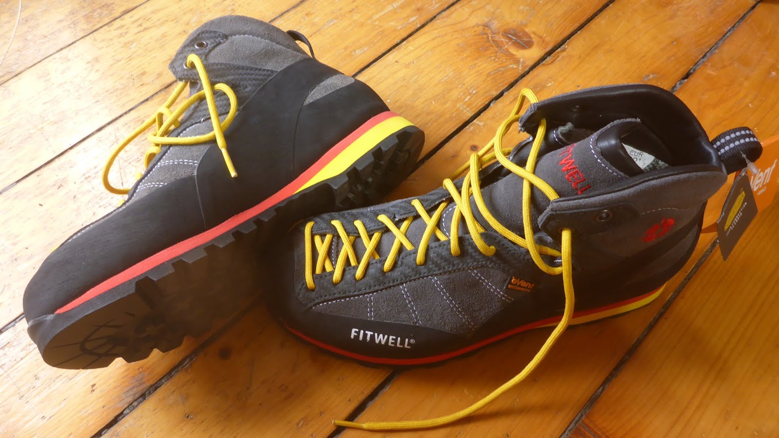 Hardcore Knives and tools for Wilderness Camping: Fit Well Big Wall ...