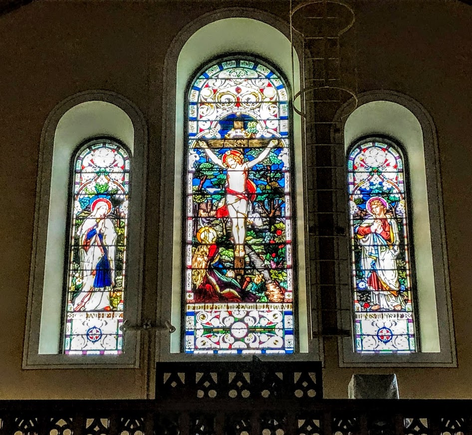 Patrick Comerford: The Romanesque church in Murroe, close to the gates ...