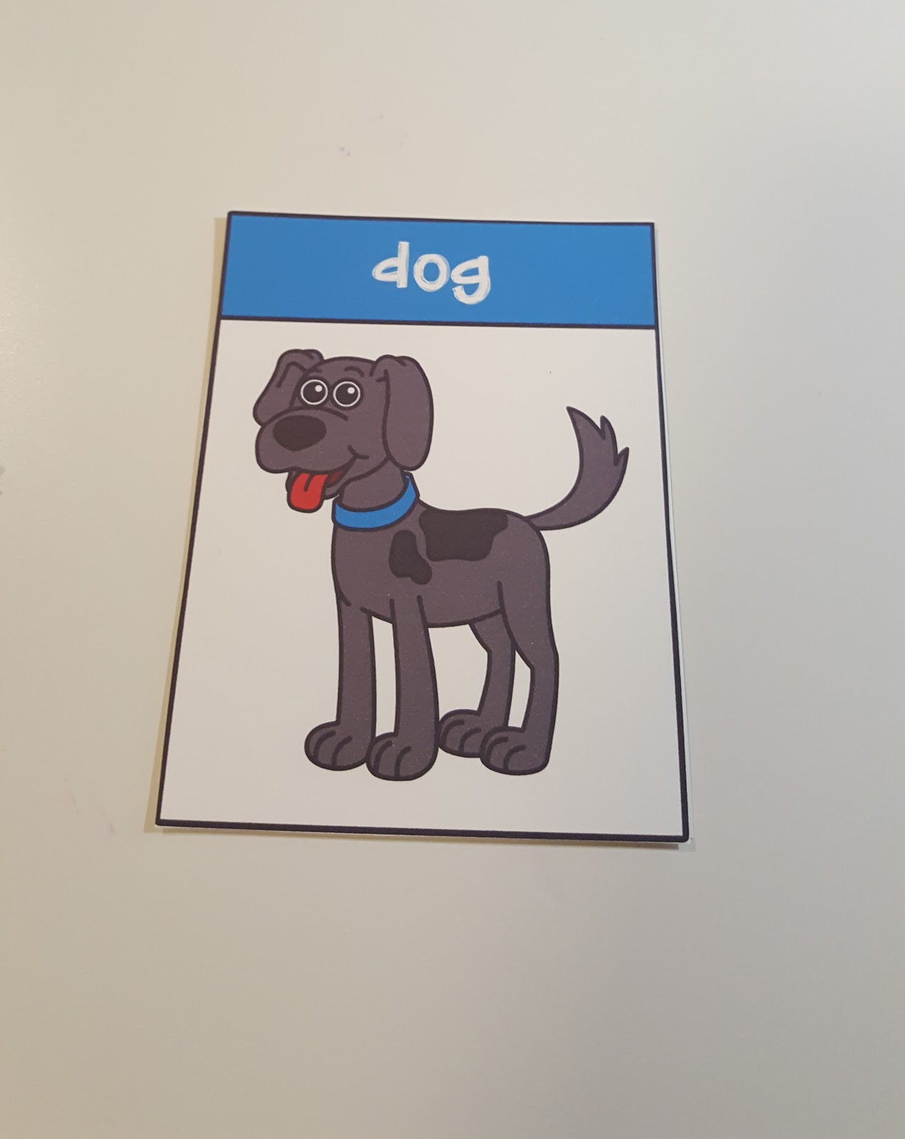 The Puzzle Den: Spanish Pets Matching Game