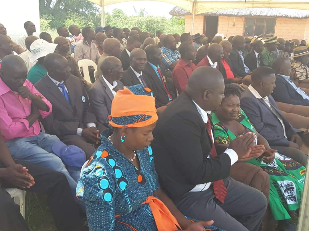 NewsdzeZimbabwe: PICS : BODY OF BRIG GEN MUNEMO NOW IN CHIVI